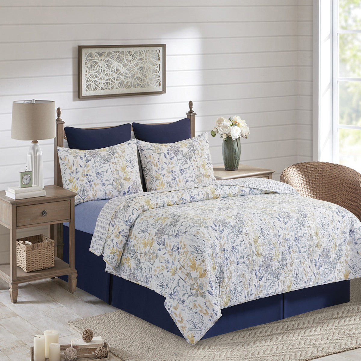 Freesia 100% Cotton Quilt Set