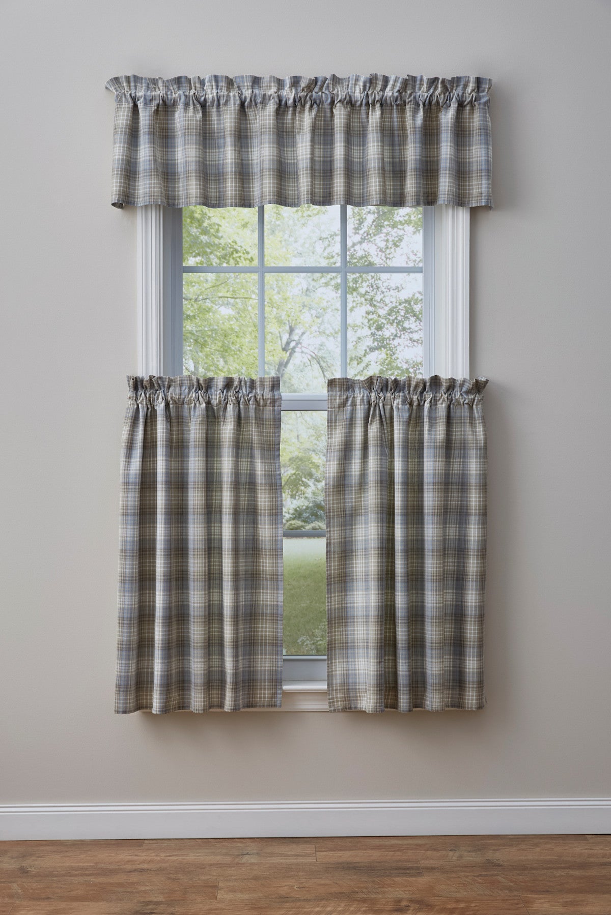 Prairie Wood Tier Curtain & Table Linens